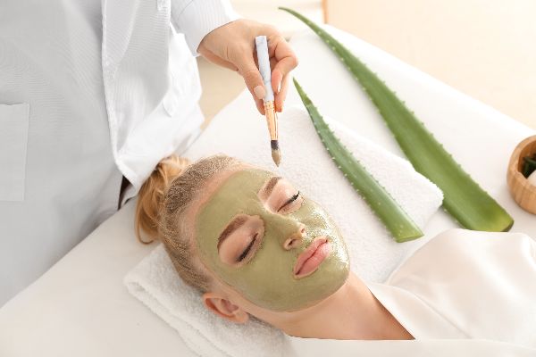 Hydrating Aloe Face Mask for Skin | Spicy Organic